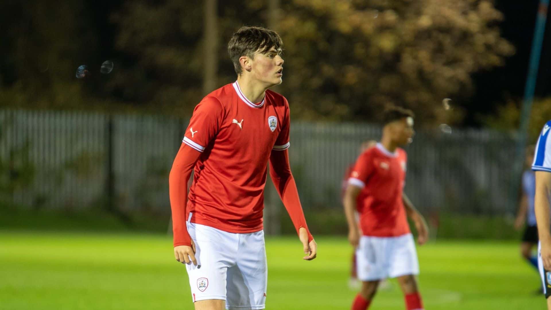 Lions Leap At Leo Loan | Guiseley AFC