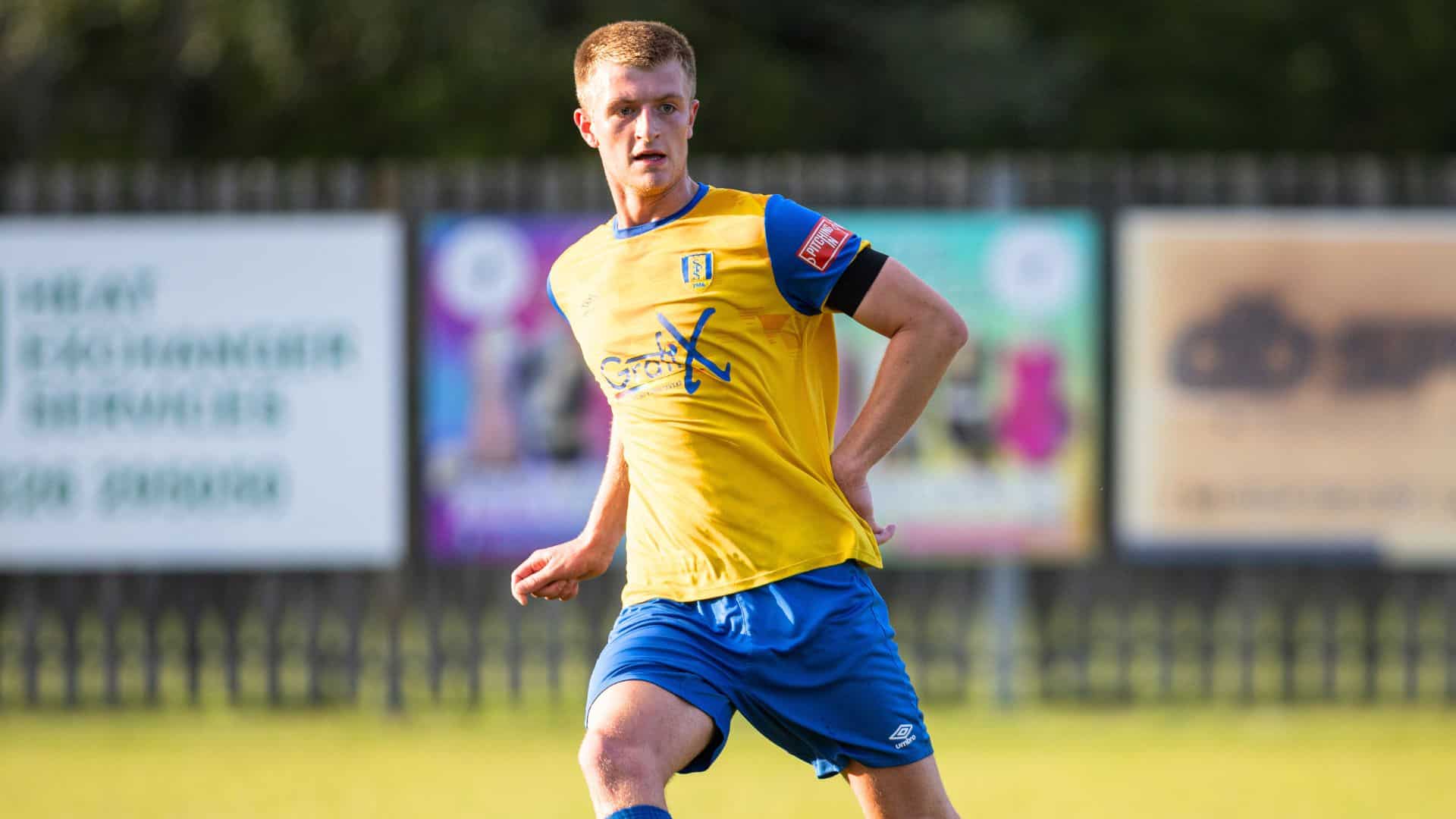 Ian Richards Reunited With Elliot Owen | Guiseley AFC
